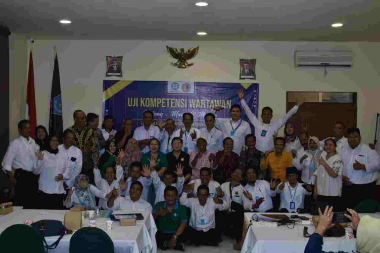 Diikuti AJS, FIK Unitomo Gelar UKW Angkatan Keempat - LUKW UNITOMO